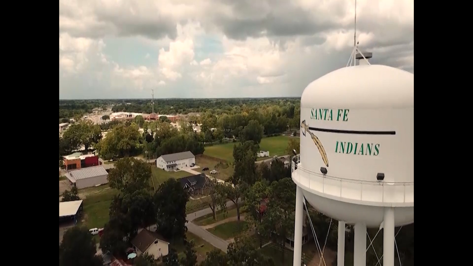 Santa Fe Fourth of July fireworks celebration | khou.com