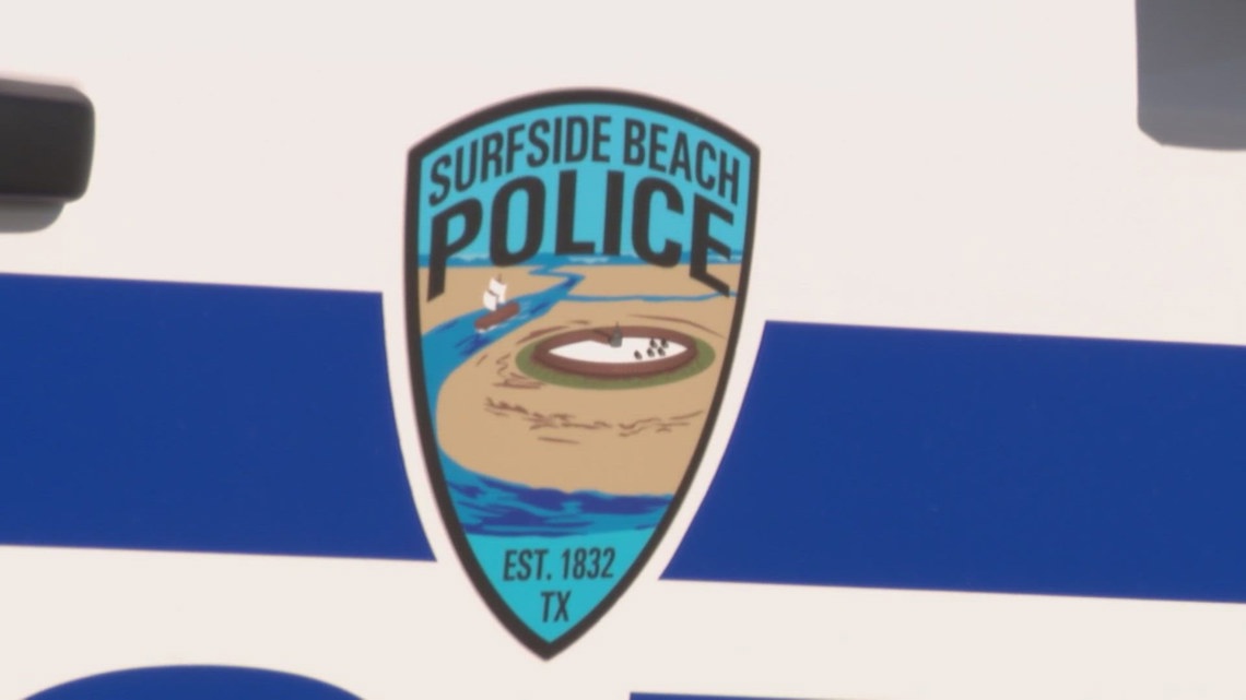 Several Surfside police officers and chief resign | khou.com