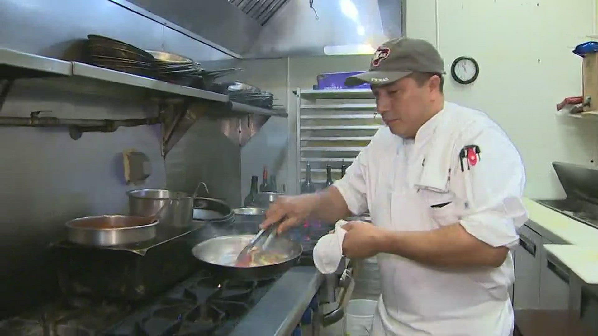 Katy chef shot, killed while getting his hair cut | khou.com