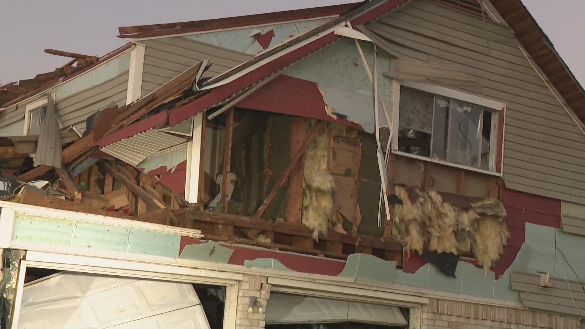 Welcome Kim Castro! Meet KHOU 11's newest meteorologist | khou.com