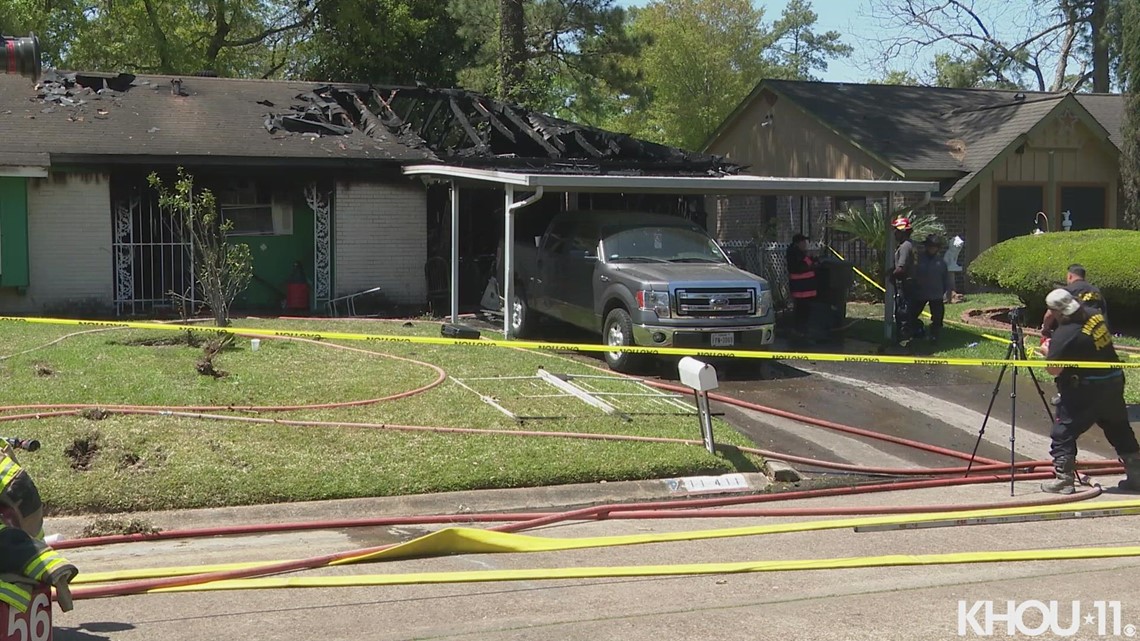 US orders China to close Houston consulate; employees burn papers ...