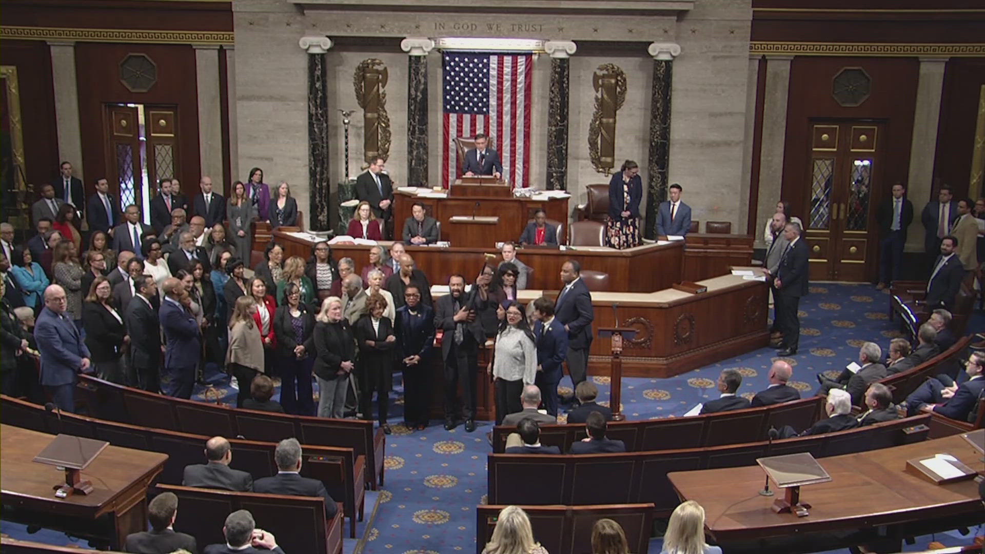 U.S. House votes to censure Rep. Al Green after heckling President ...