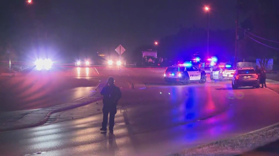 Dallas Police Department mourning after one officer killed, two others ...