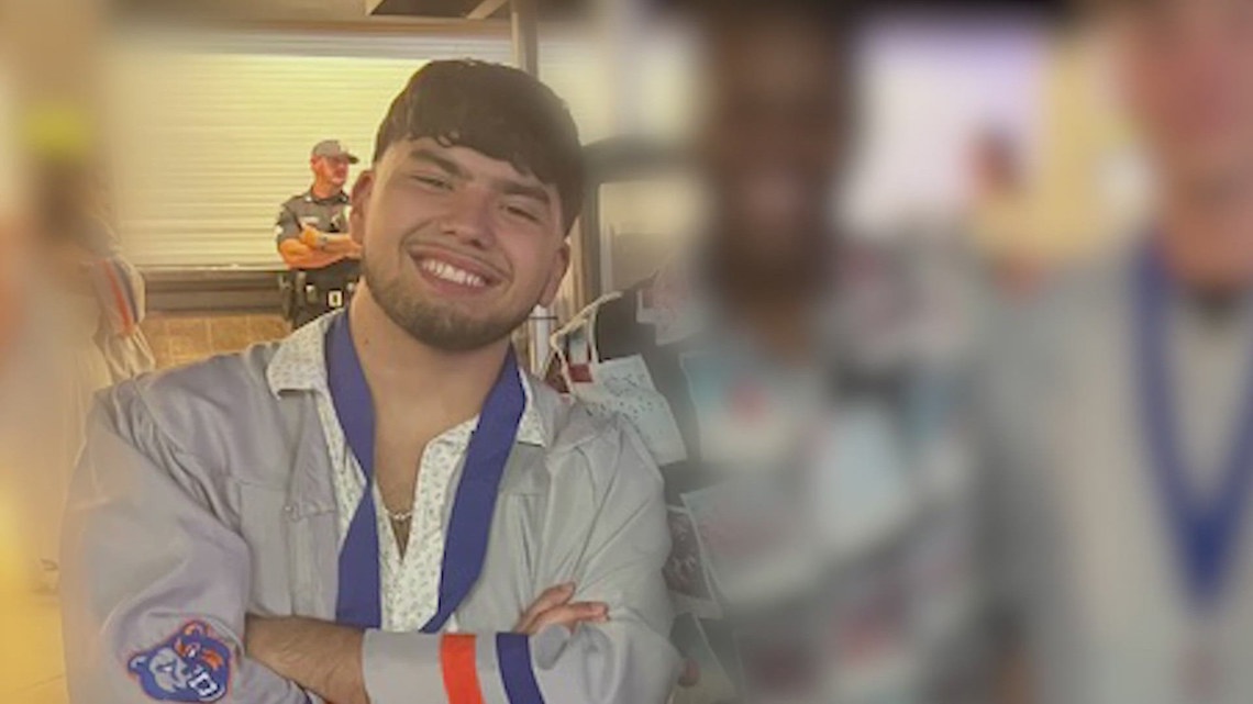 Community mourns teen killed while working at AutoZone in Montgomery ...