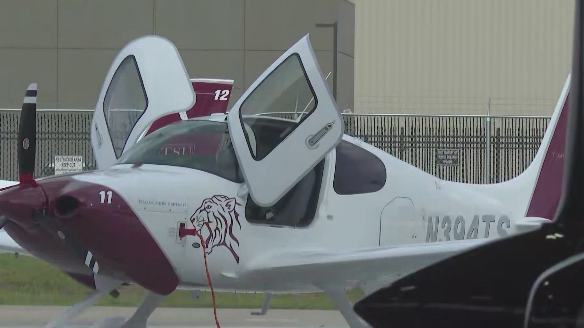TSU opens new aviation facility at Houston Spaceport with one goal in ...