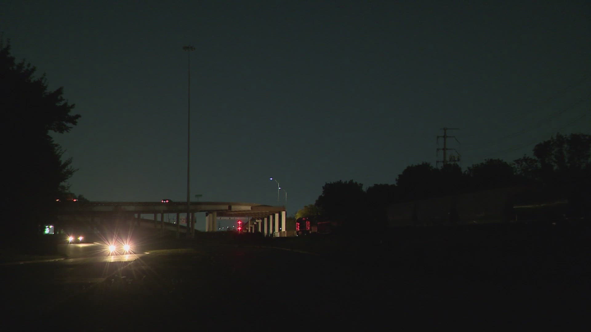 Dark Hardy Toll Road stretch raising safety concerns in Houston | khou.com