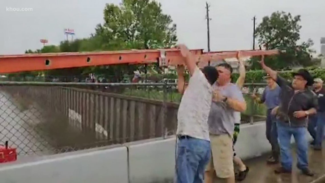 Houstonian Heroes save stranded strangers on the North Freeway | khou.com