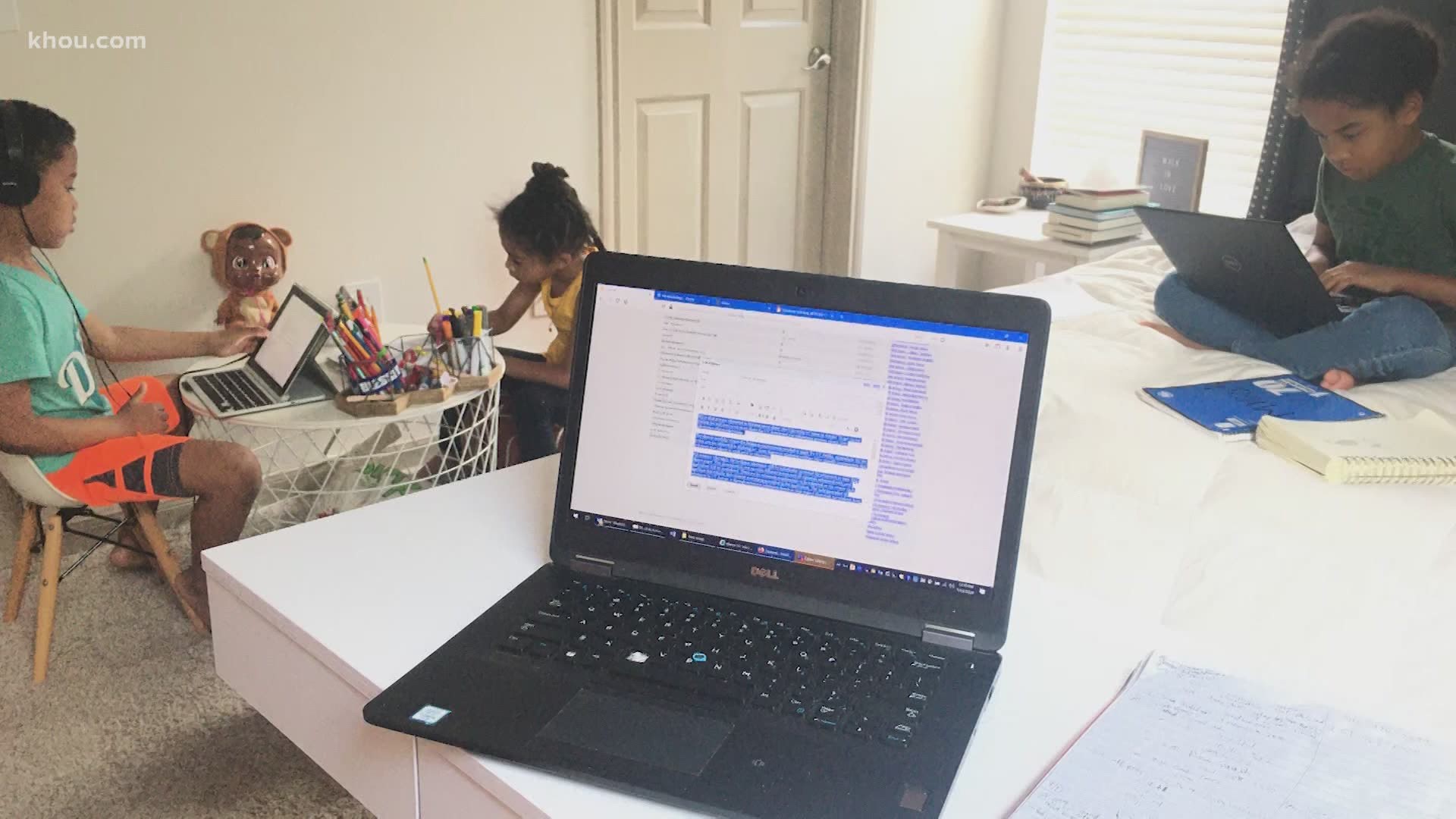 HISD investigating 'inappropriate communications' to students | khou.com