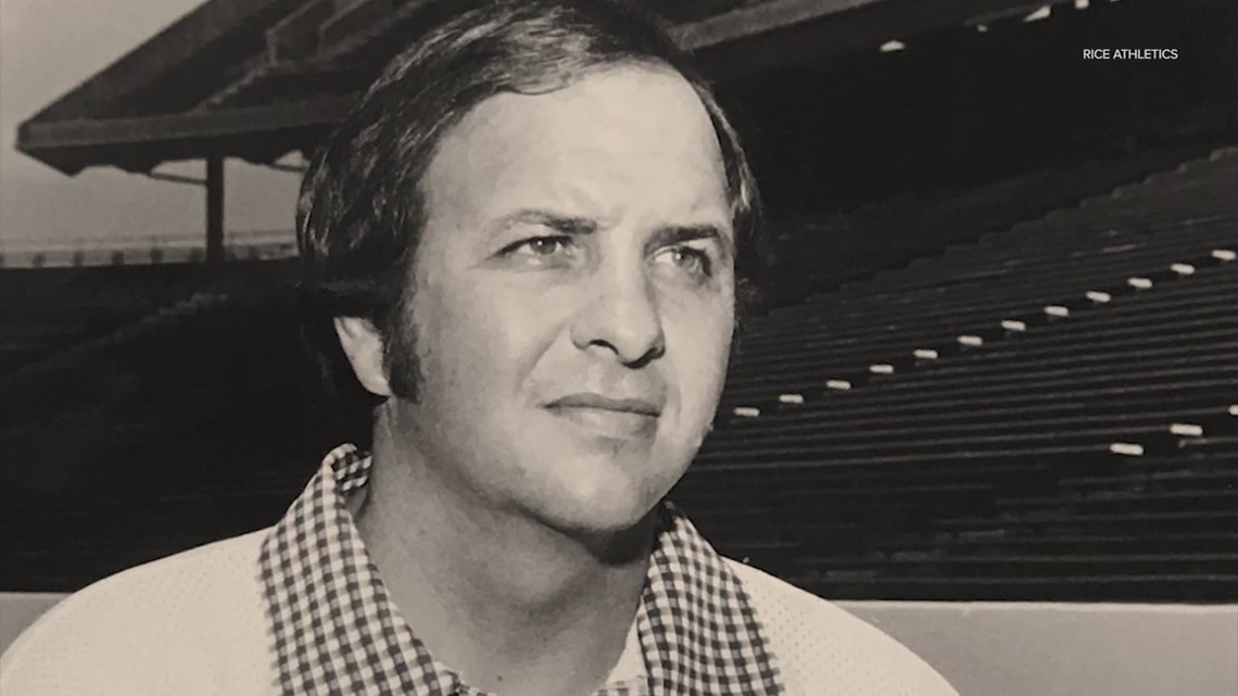 Rice coach shoots at sportswriter | khou.com