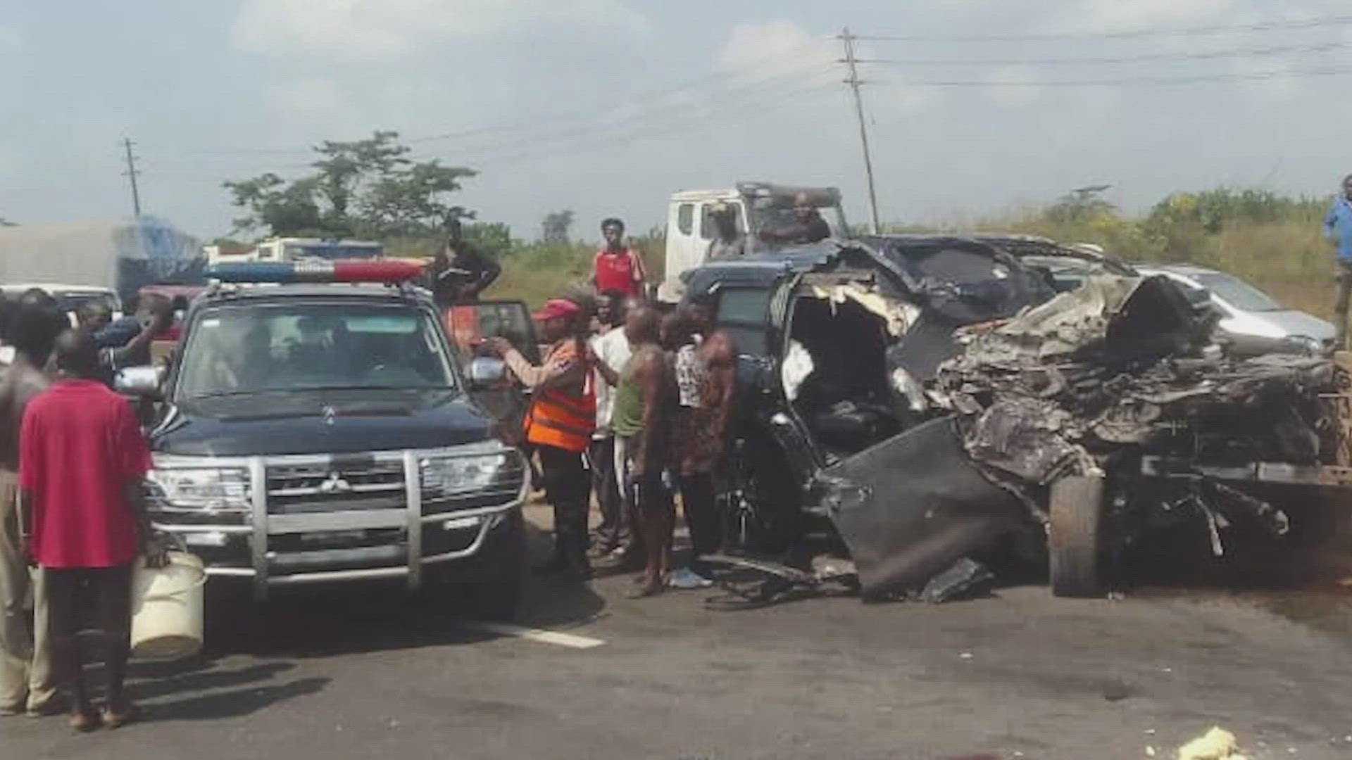 Anthony Joshua recovering after deadly car crash in Nigeria | khou.com