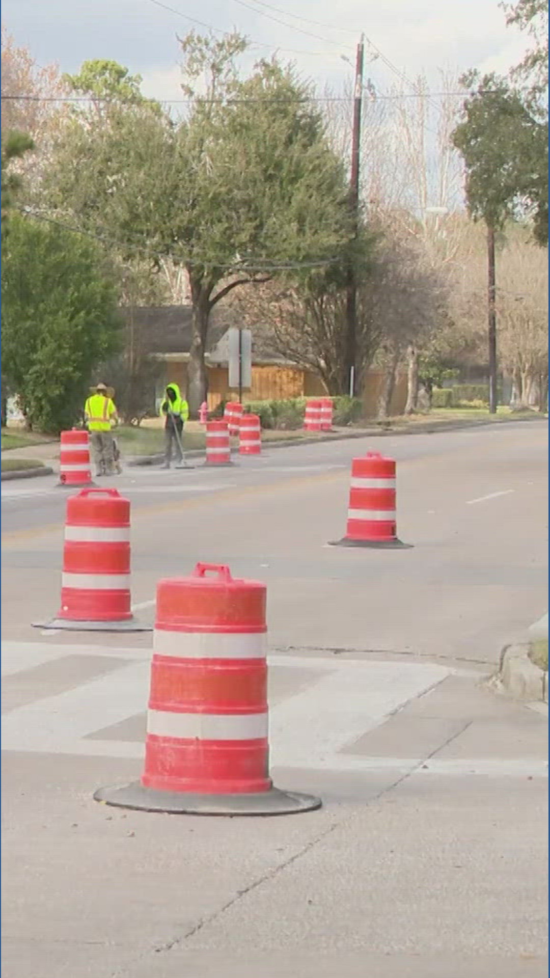 Controversial road re-striping project underway in west Houston | khou.com