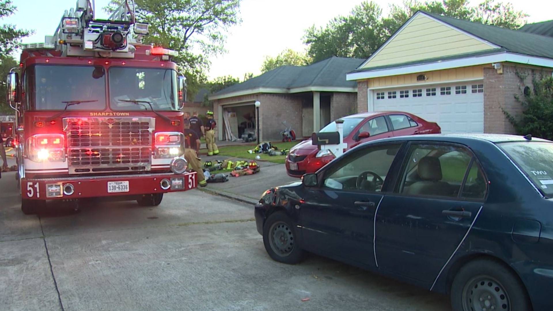 HFD: Fire at group home kills 1 in southwest Houston | khou.com