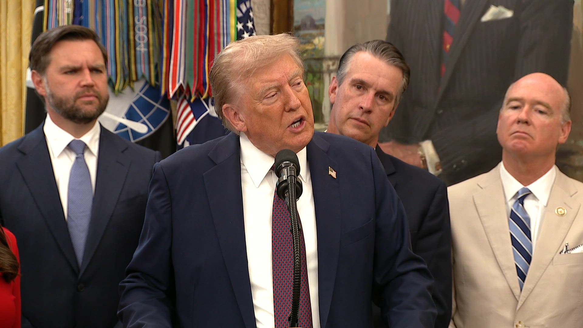 President Trump on federal crime fighting in Chicago: 'We're going to ...