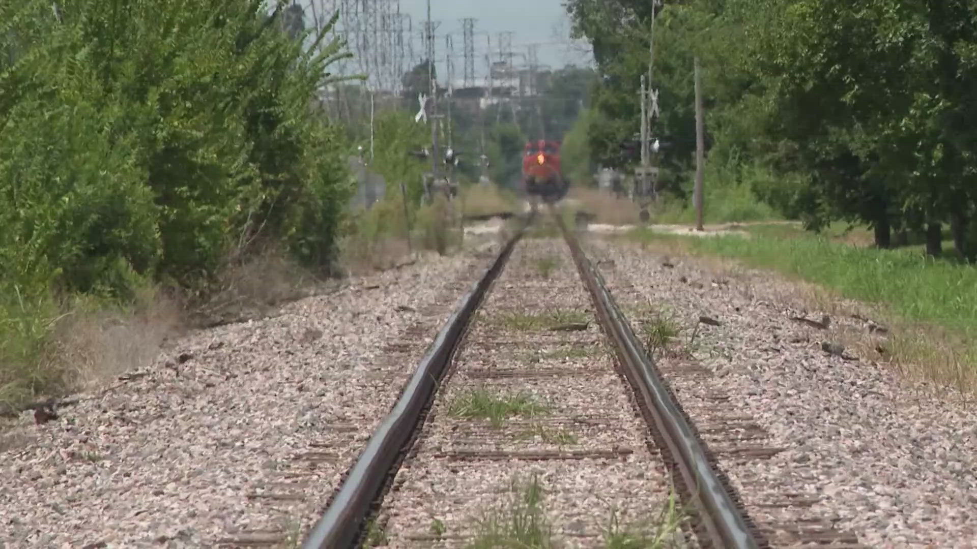 Houston man waits 20 years for train noise relief — city says it's ...