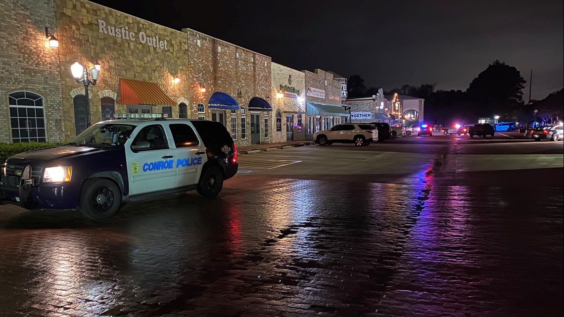 Shooting at Conroe shopping center: 2 killed, 1 wounded | khou.com