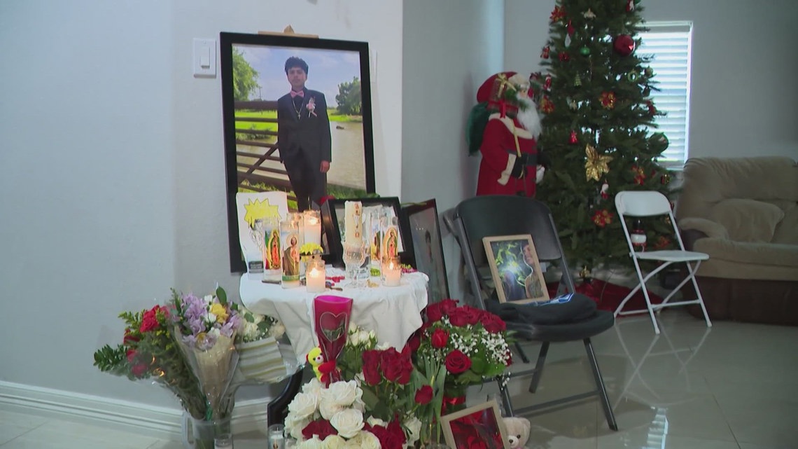 Teen faces charges in deadly crash that killed two friends | khou.com