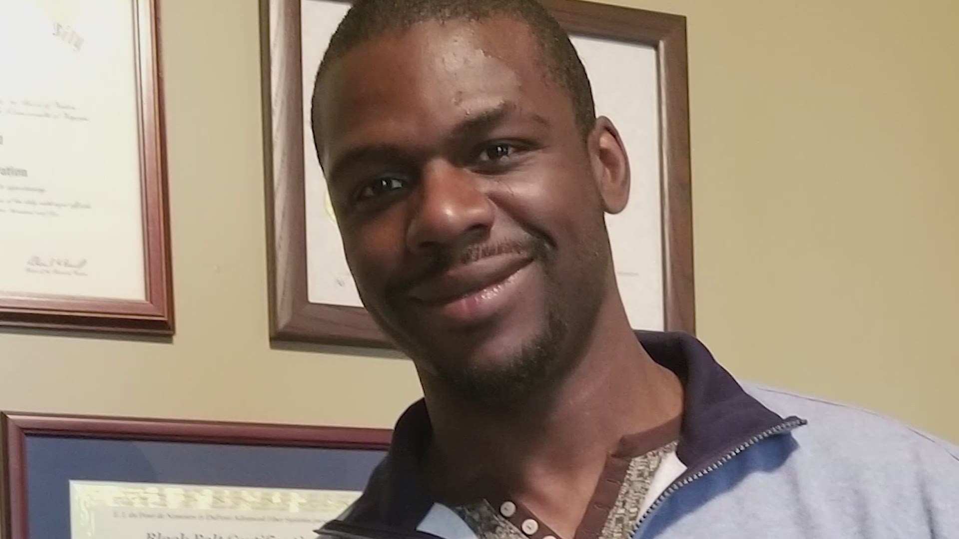 Parents sue security guard accused of killing their son | khou.com