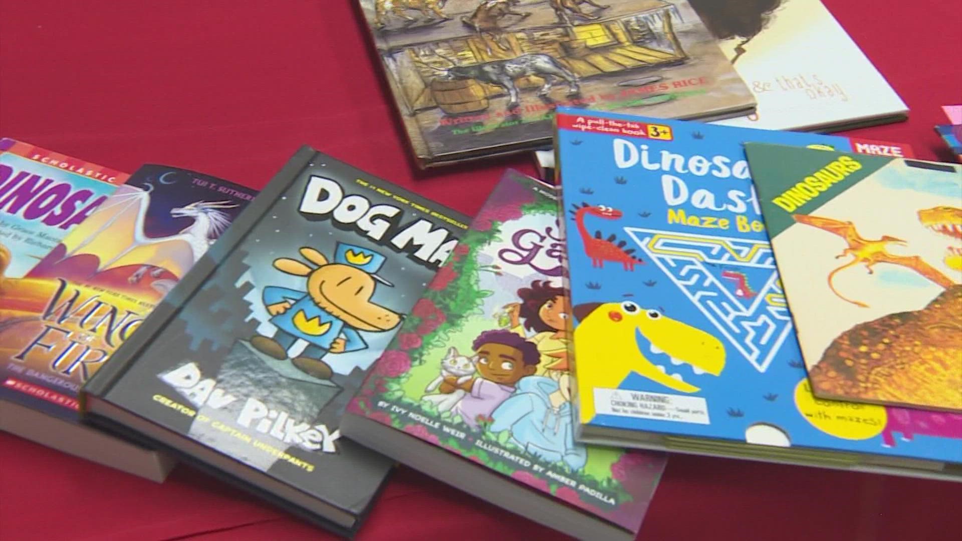 Book drive held in The Woodlands for kids in Uvalde | khou.com