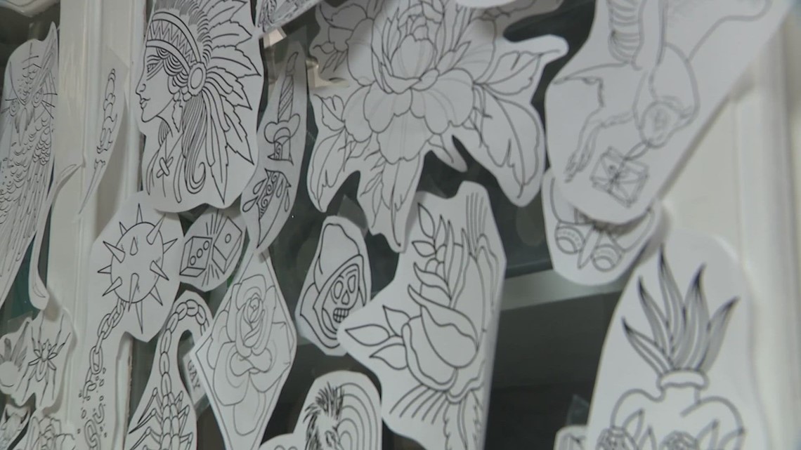 Dozens of people duped in tattoo scam | khou.com