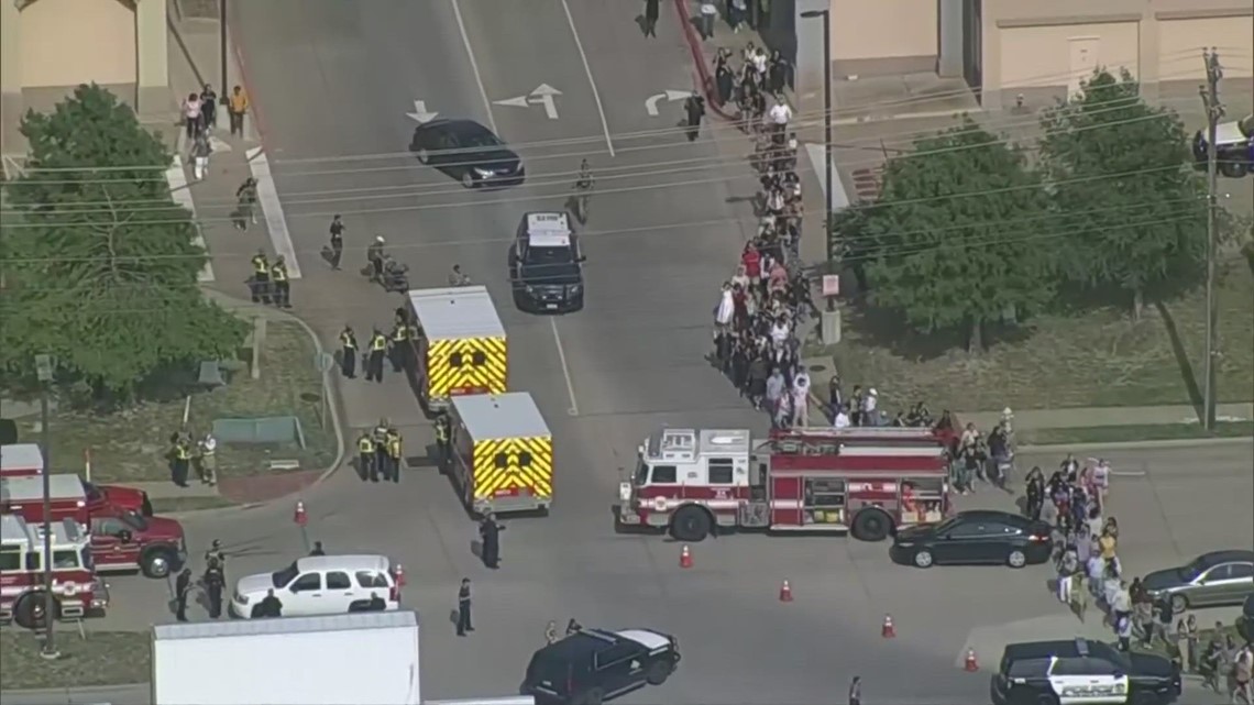 Allen mall shooting suspect identified as Mauricio Garcia, officials ...