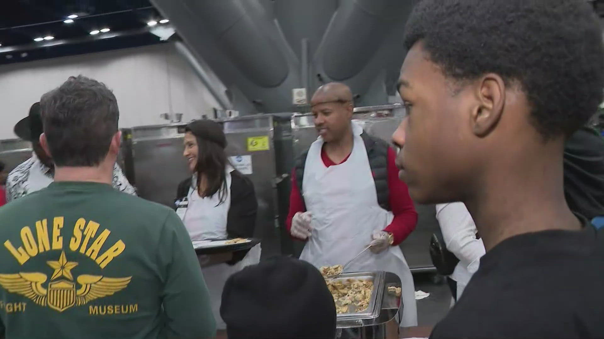 Houston’s holiday Super Feast underway after last-minute food setback ...