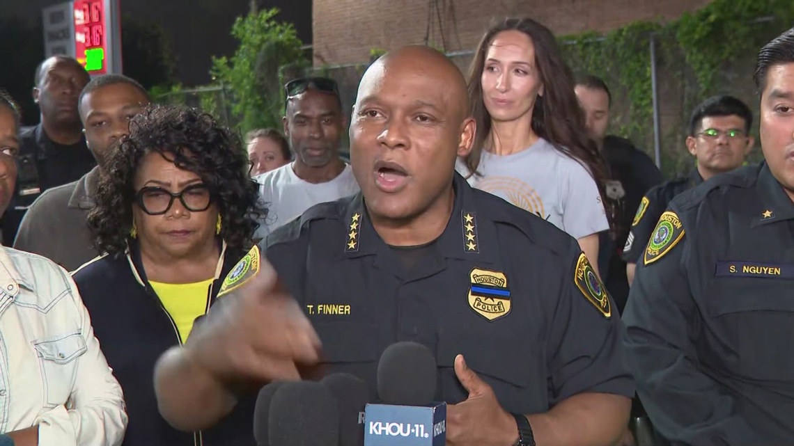 Houston Police Chief Troy Finner joins patrols in Third Ward | khou.com