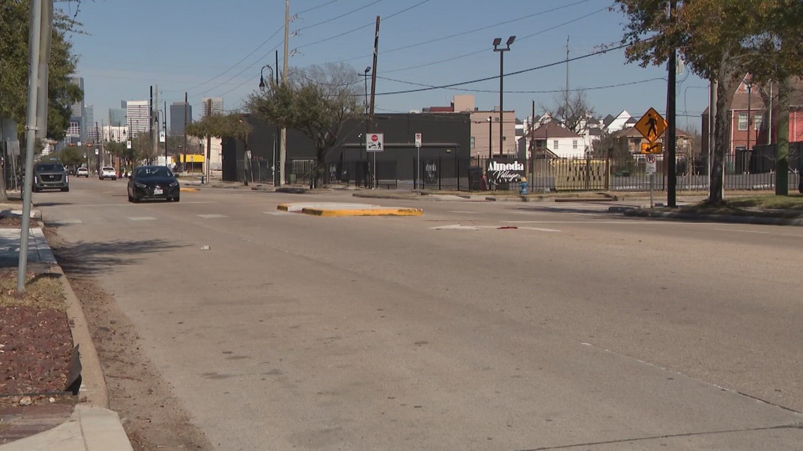 After years of reporting, Houston man happy to see city crews re ...