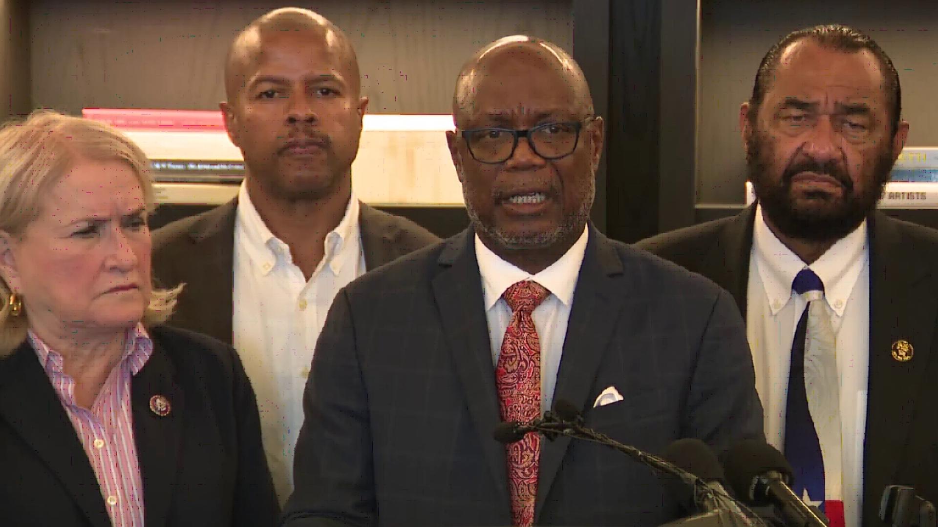 Houston leaders speak after meeting with CenterPoint | khou.com