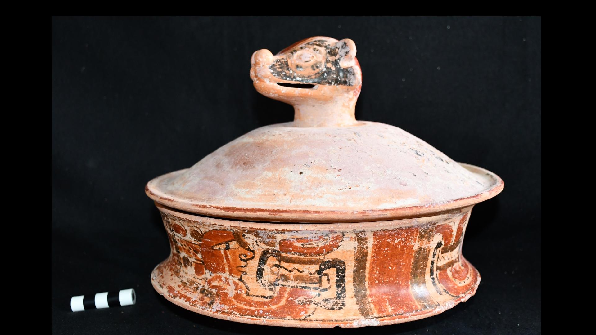 UH team uncovers tomb of Maya king Te' K’ab' Chaak in Belize | khou.com