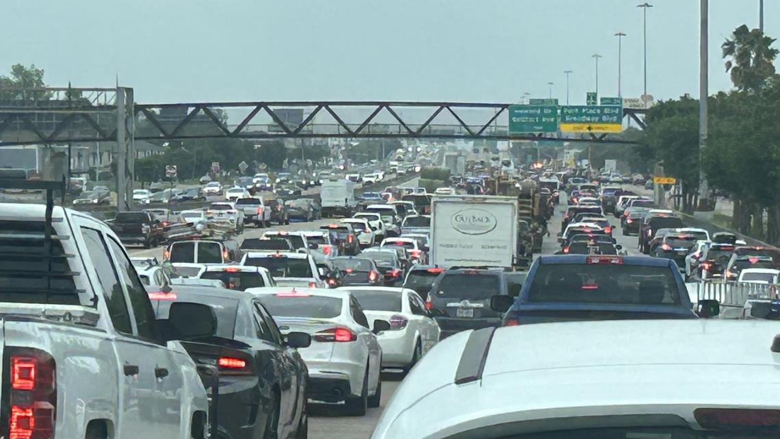 Houston traffic: Gulf Freeway reopens at Broadway | khou.com