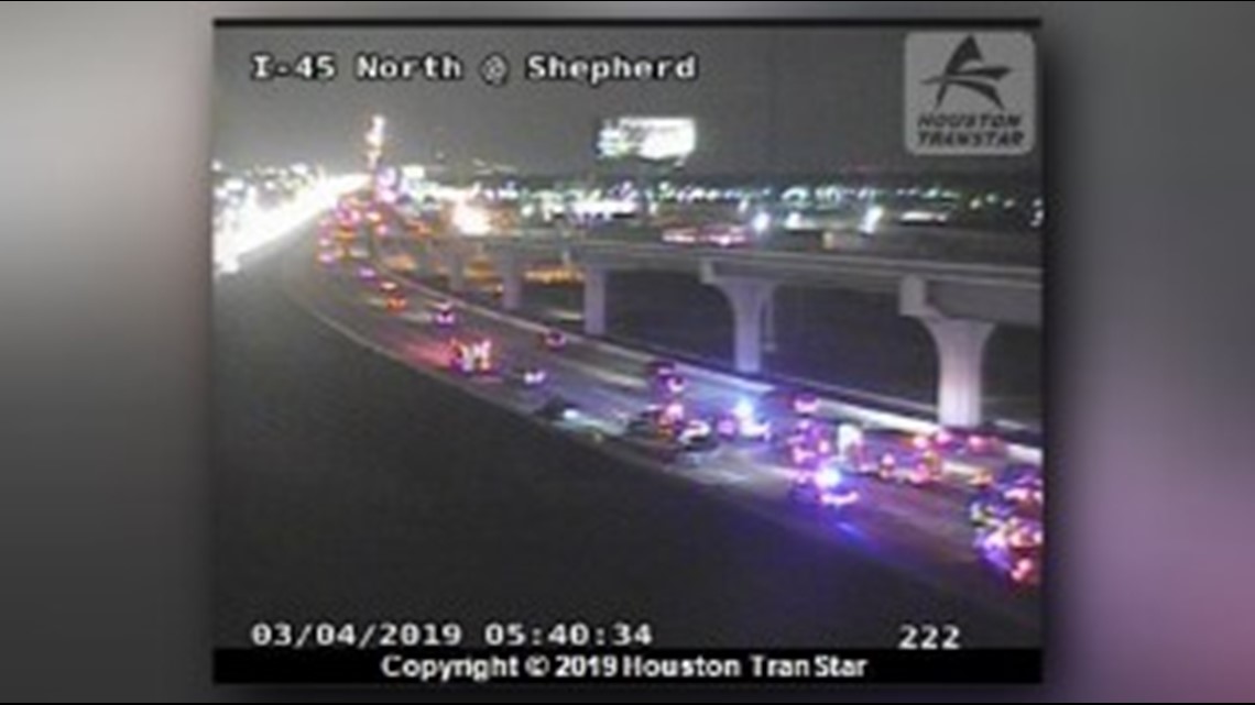 1 killed in early-morning crash on I-45 North | khou.com