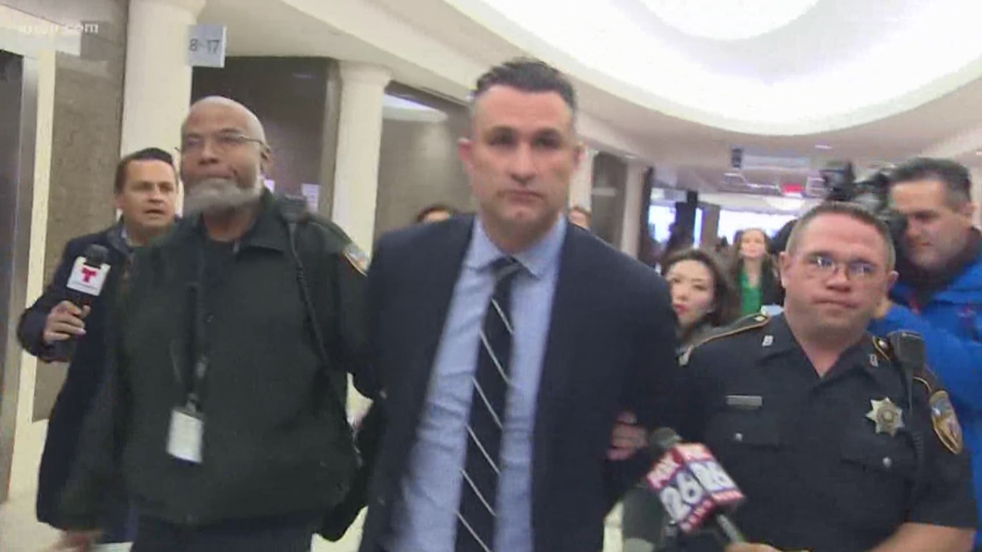 Former Houston's First Baptist Church minister accused of embezzling ...