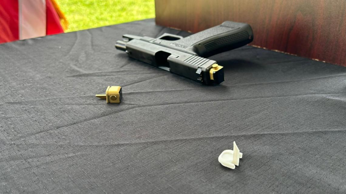 Feds in Texas take aim at gun switches | khou.com