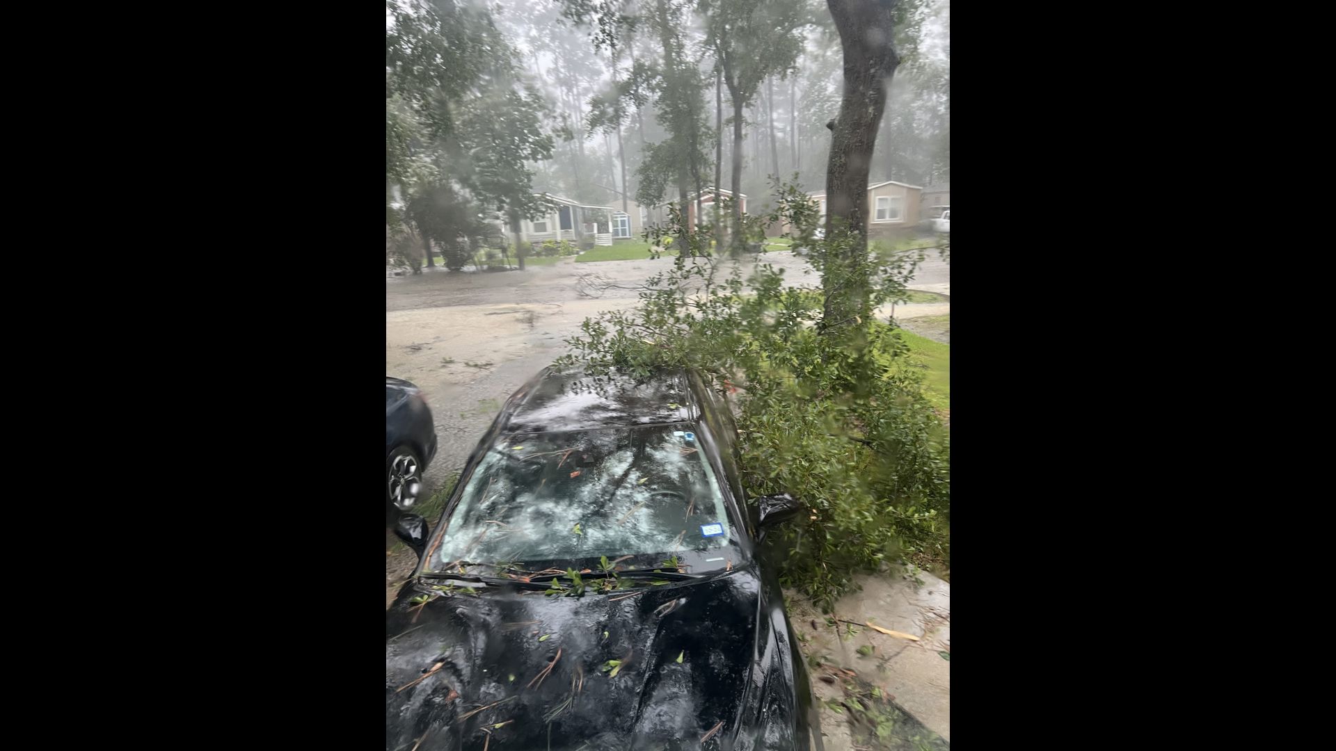 Hurricane Beryl aftermath: Photos and videos | khou.com