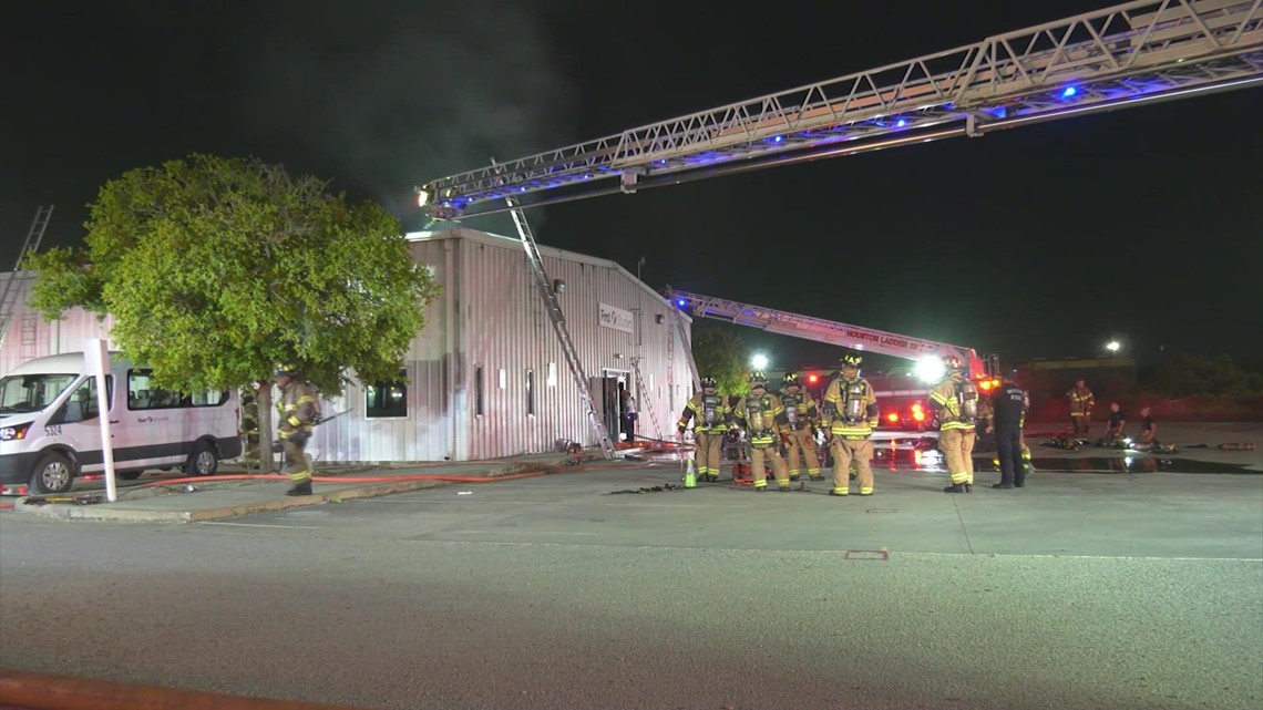 HFD crews battle two 2-alarm fires, and the heat, on the same day ...