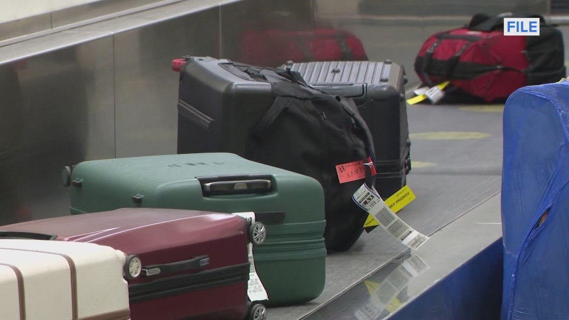 Travelers warned about airline text scams during busy spring break ...