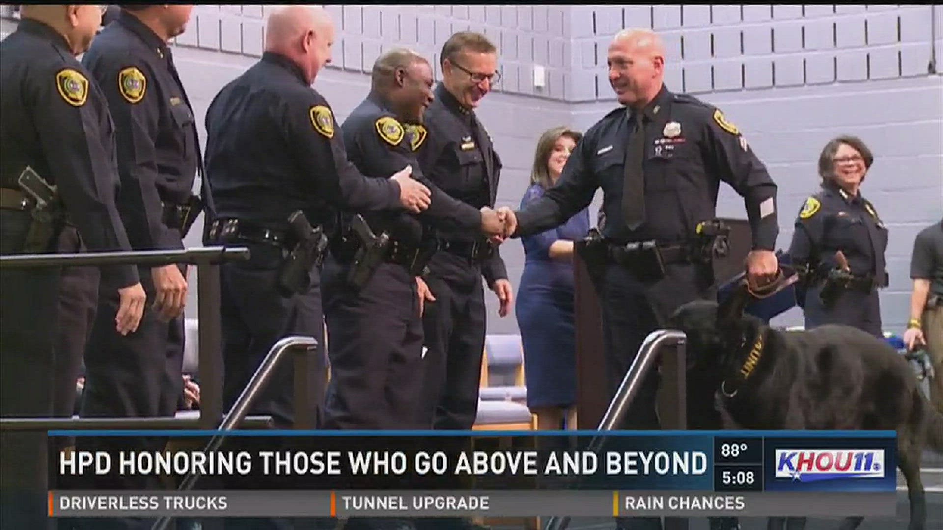 K-9 among officers, civilians honored by HPD during ceremony | khou.com