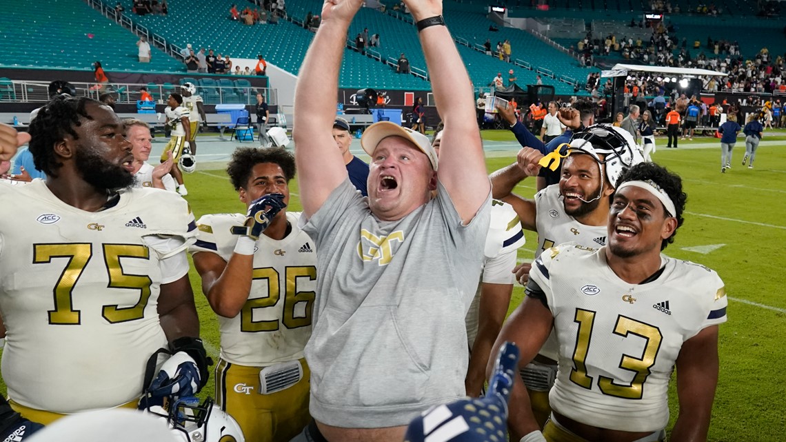How did the Georgia Tech-Miami game Saturday night end? | khou.com