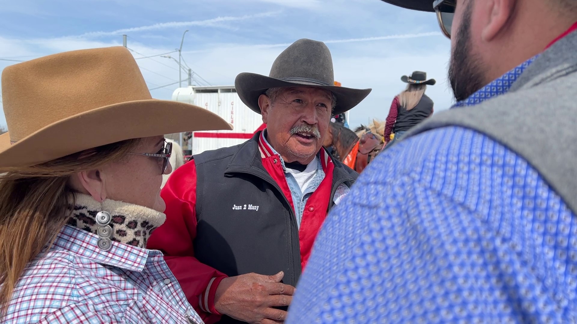 Hitch a ride with 2023 trail riders | khou.com