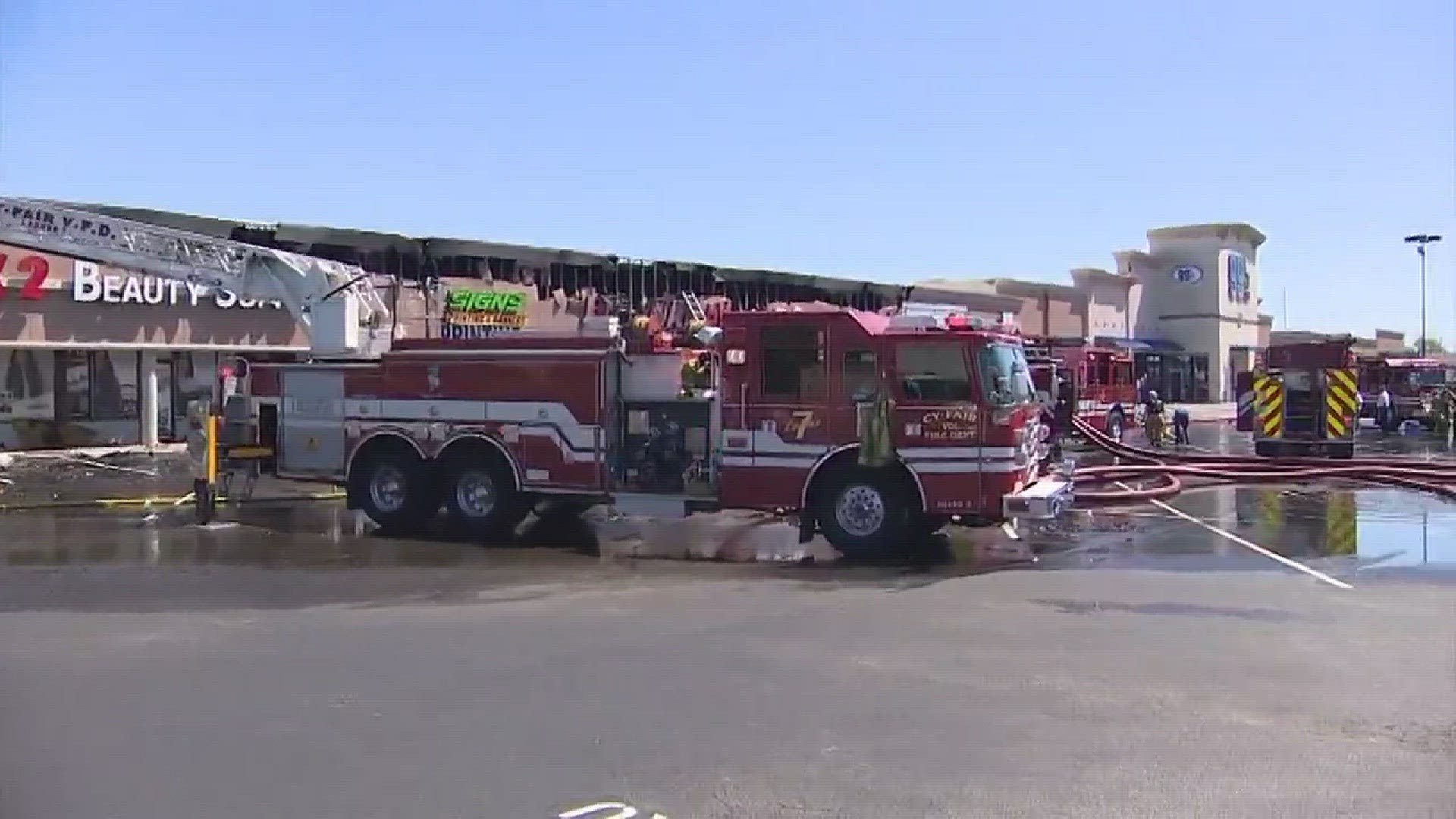 Firefighters respond to 3-alarm fire at Big Daddy's BBQ on Hwy 6 | khou.com