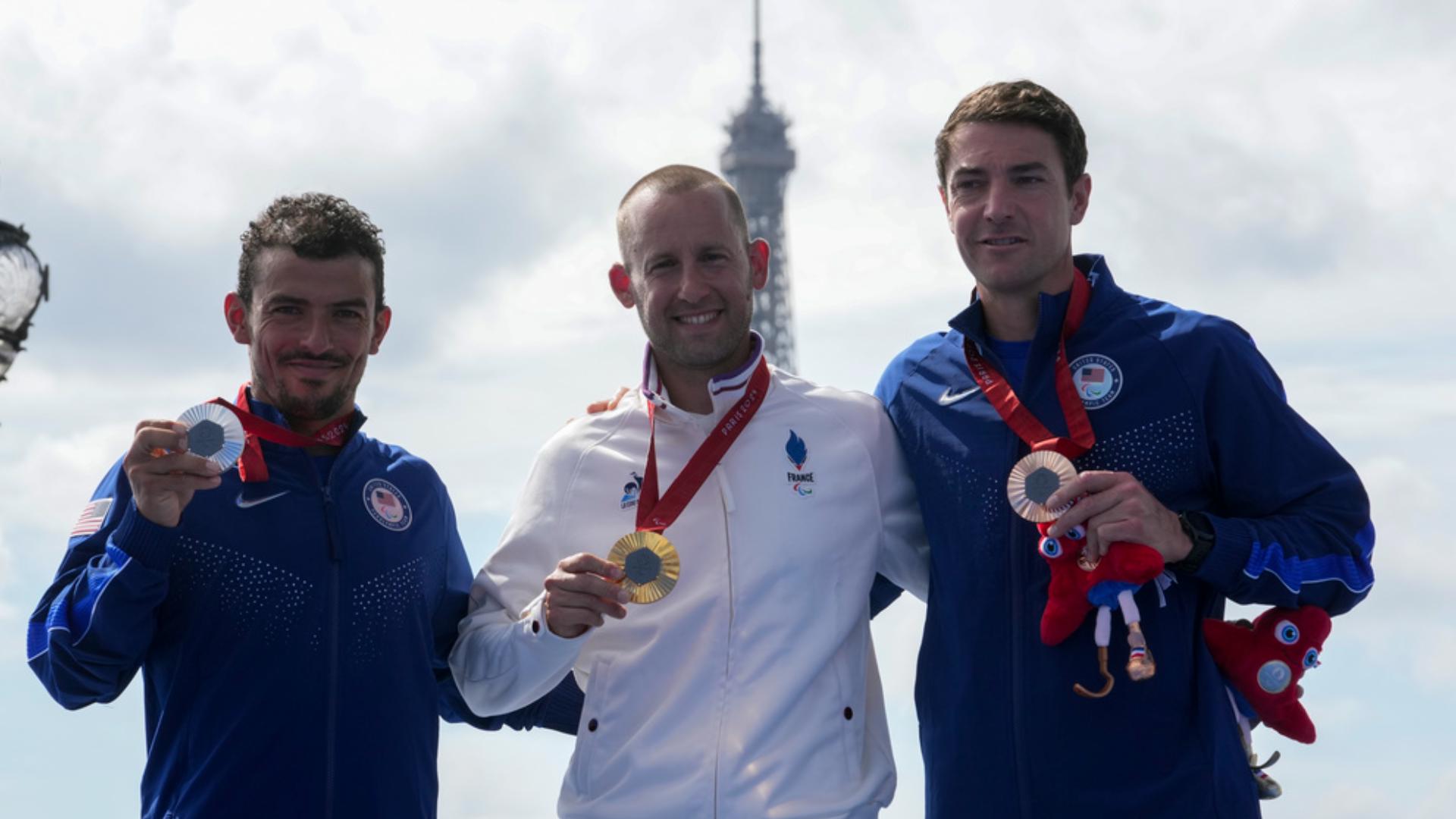 Triathlete Mark Barr, of Houston wins bronze at Paris Paralympics ...