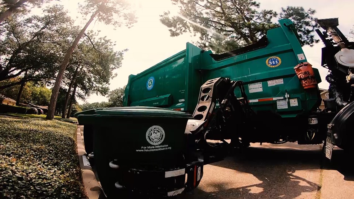2.6M pounds of Houston recyclables tossed in landfill | khou.com