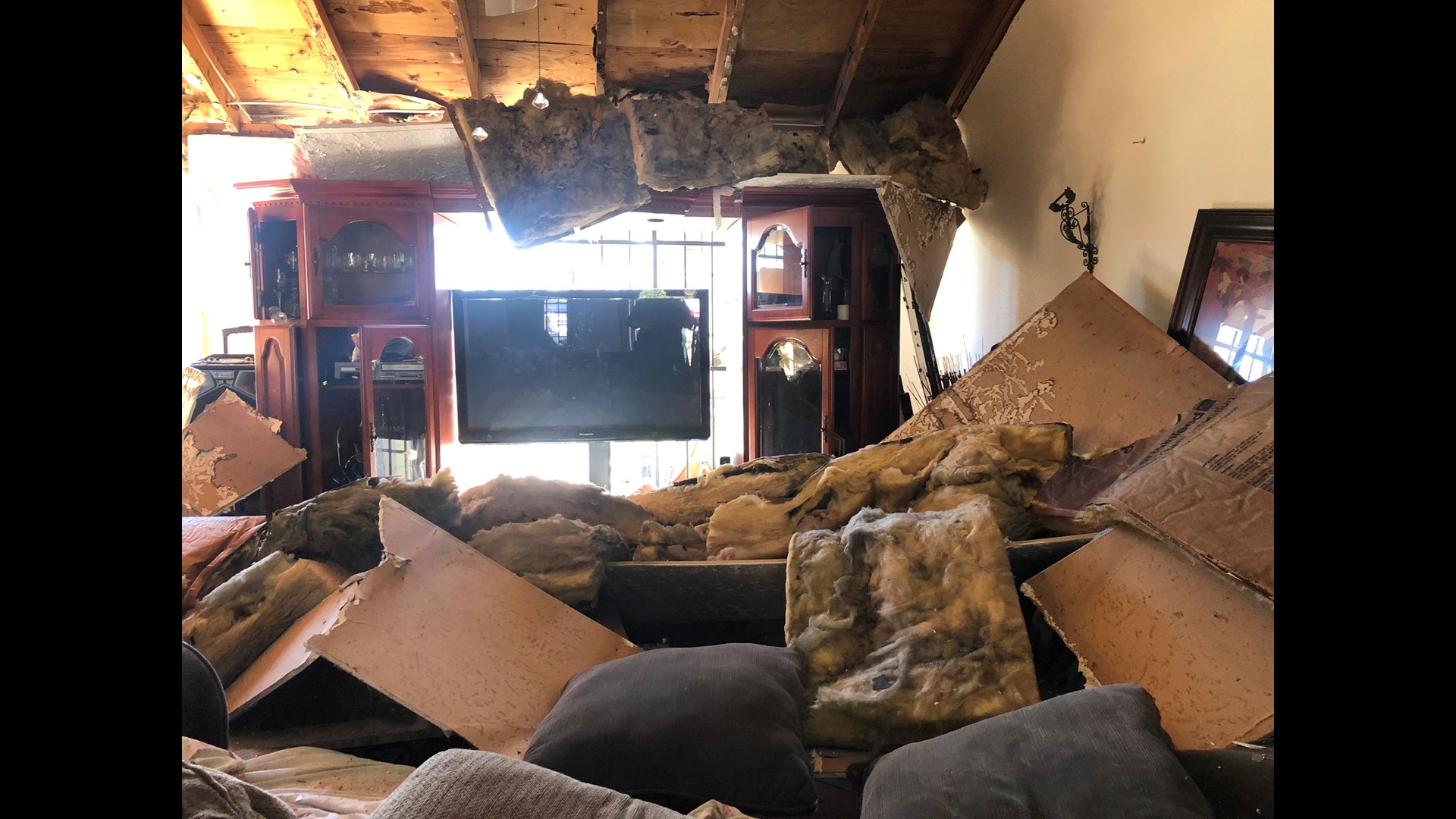 Houston explosion: 2 dead, multiple injured, homes damaged | khou.com