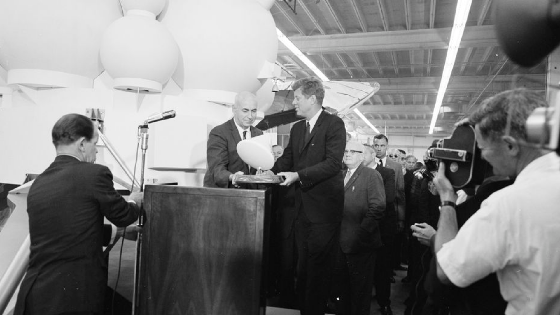 Video and text of John F. Kennedy's speech at Rice University | khou.com