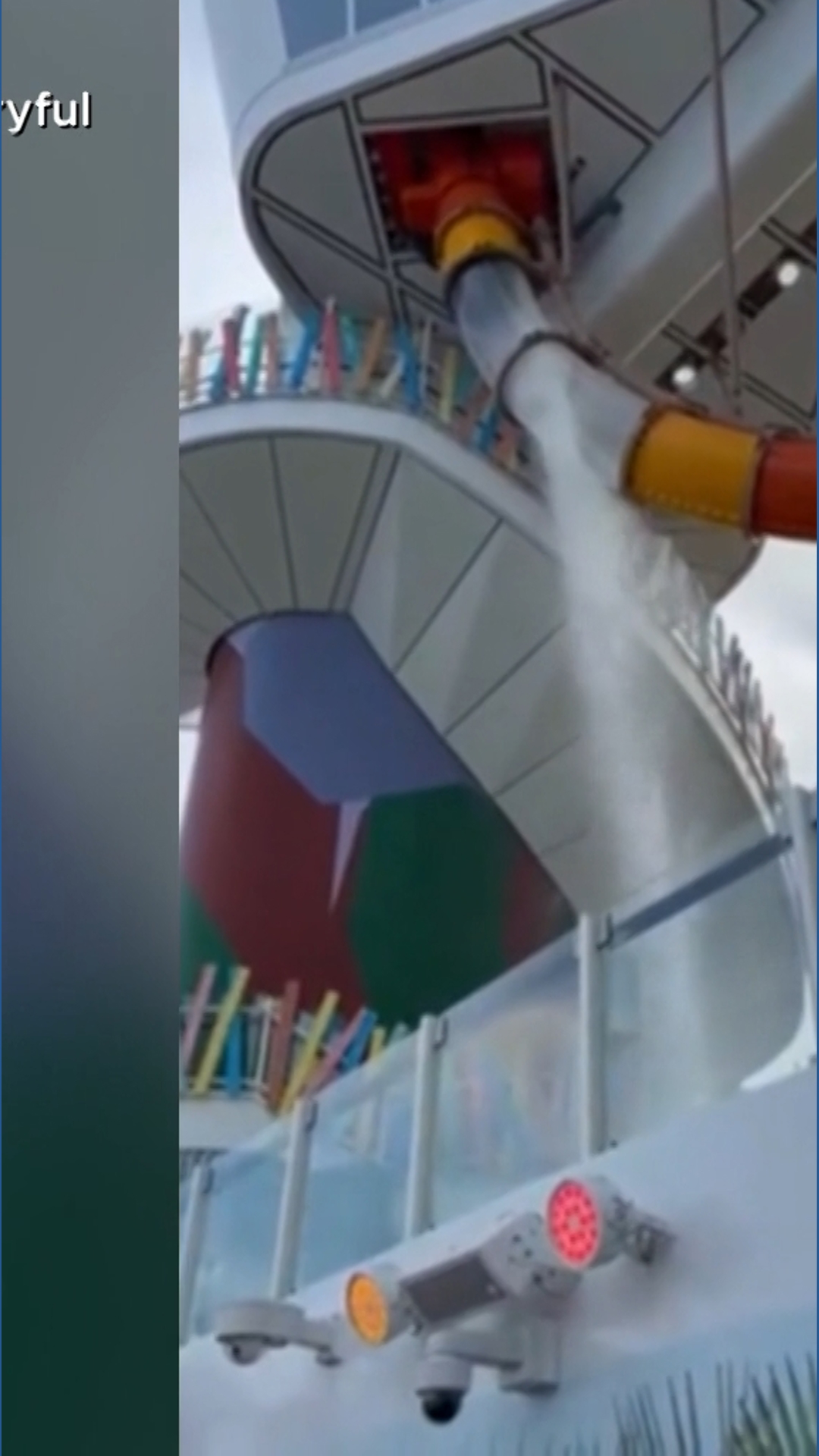 Terrifying moment water slide breaks on Royal Caribbean cruise ship ...