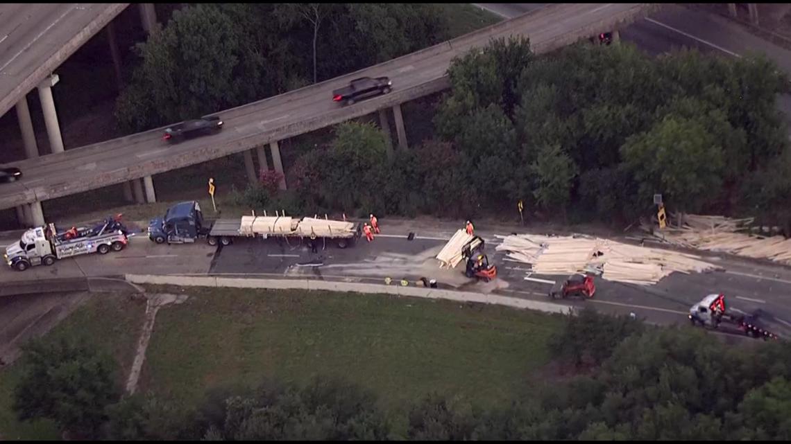 North Loop, I-610 WB ramp to I-45 inbound shut down after lost load ...
