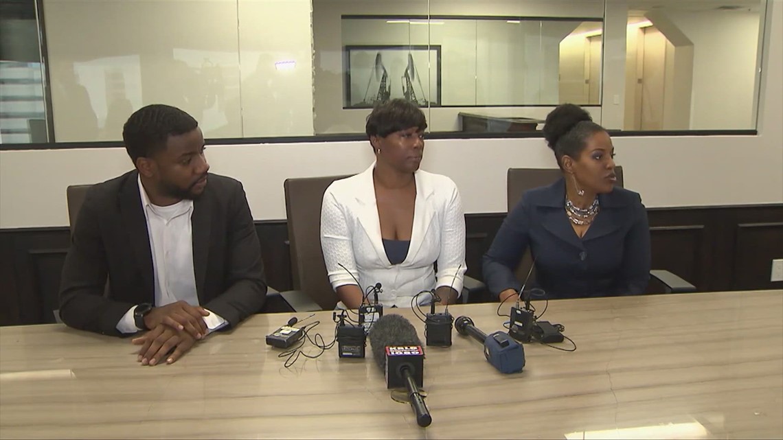 Crystal Mason, who faced years in prison for illegal voting conviction ...