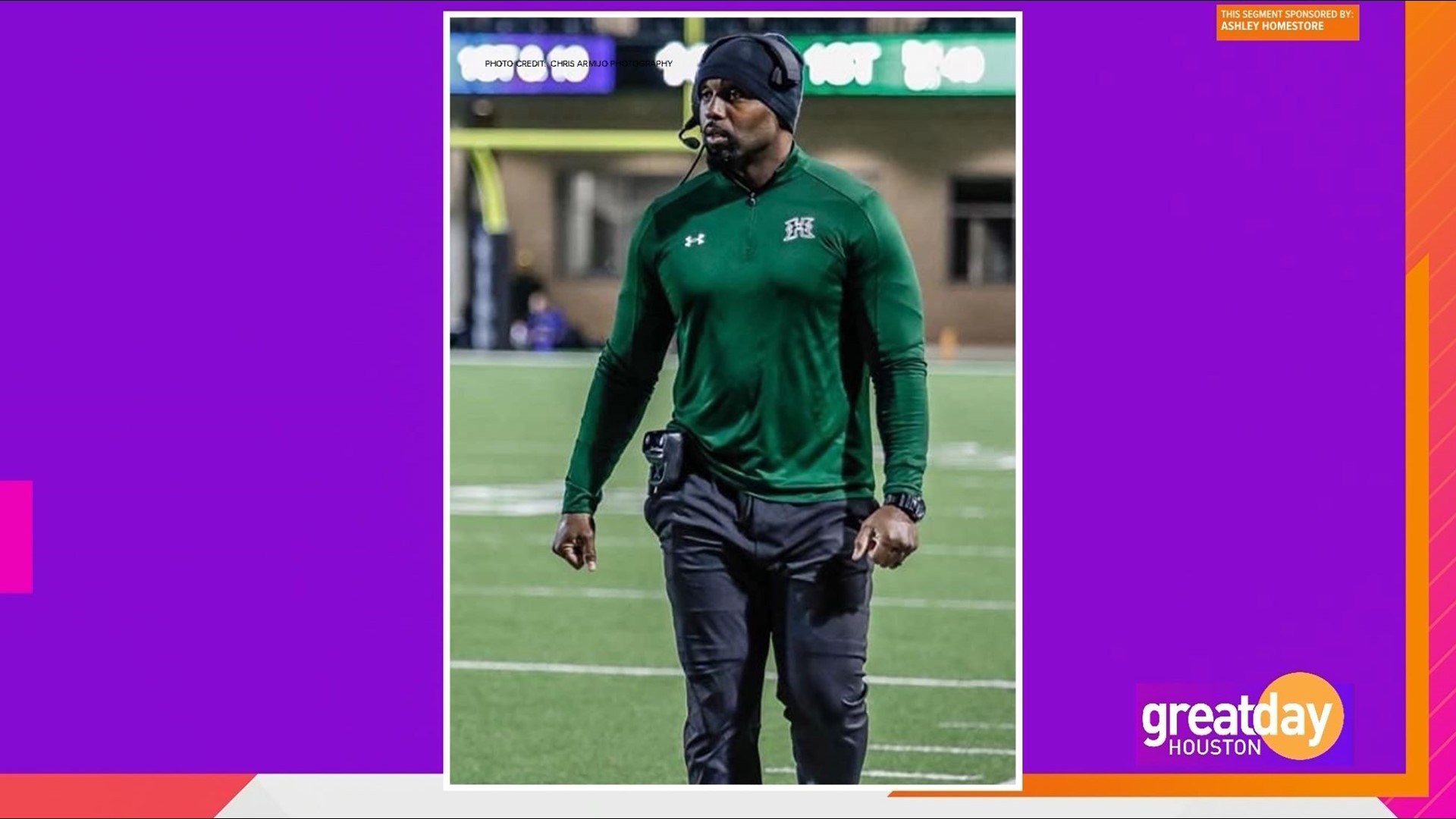 Ashley Red Apple Teacher of the Year Award | khou.com