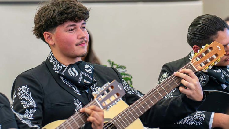 Spring ISD celebrates launch of first mariachi ensemble | khou.com