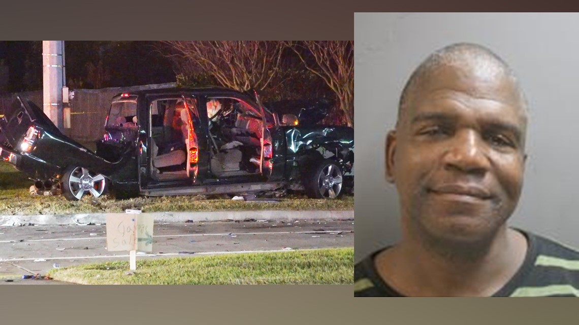 Driver facing felony murder charge after 4th DWI, deadly crash | khou.com